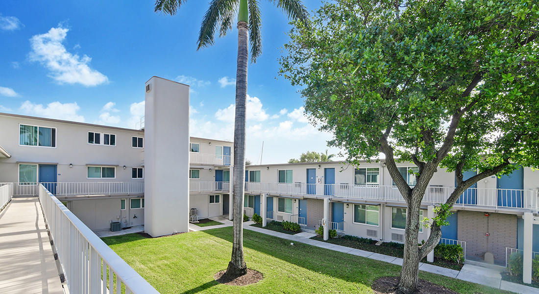 Gateway Terrace – Silver Tree Residential