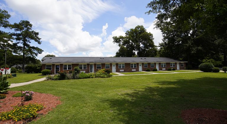 Kirkwood Apartments – Silver Tree Residential
